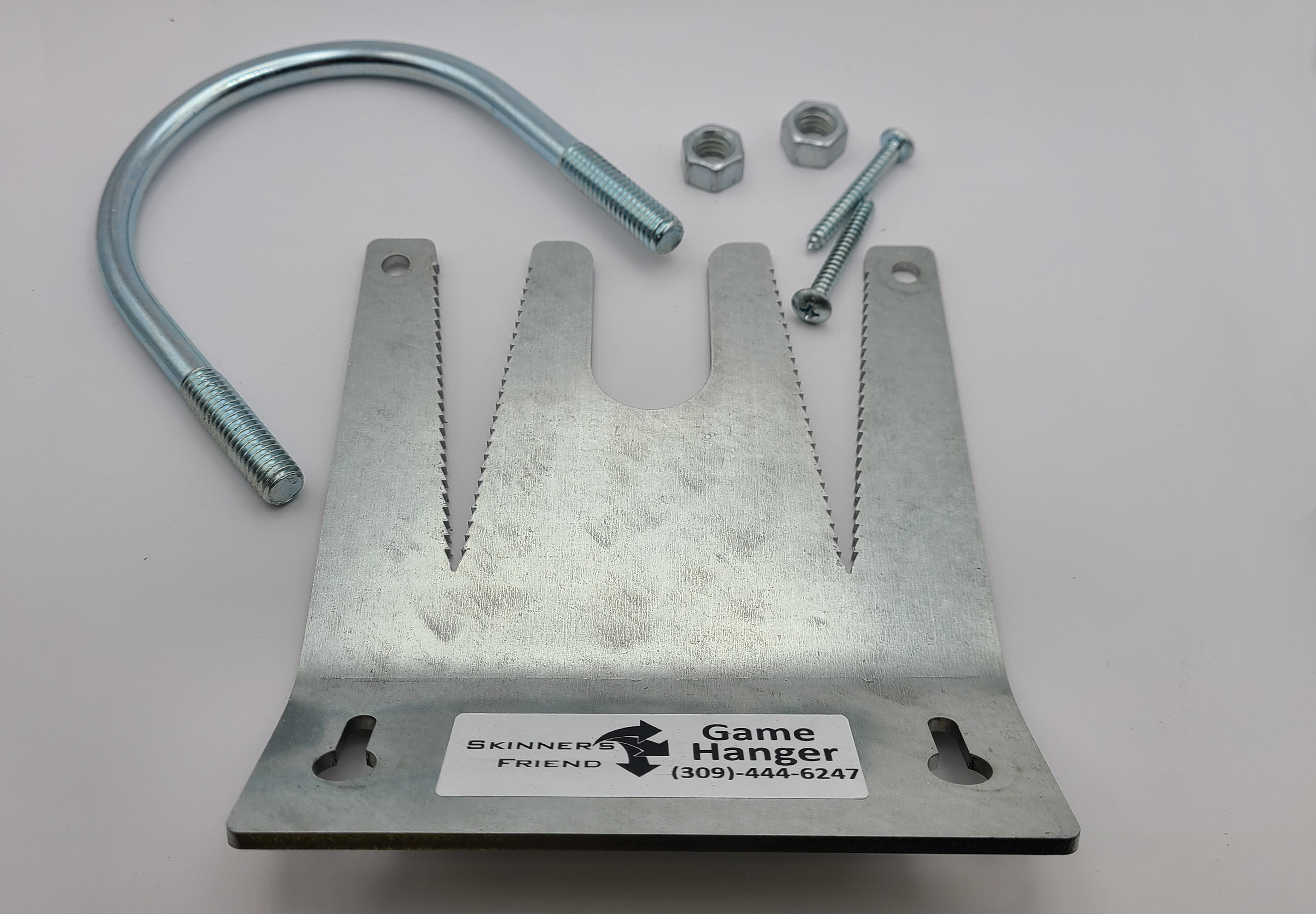 Skinner's Friend- Game Hanger | Animal Traps & Supplies